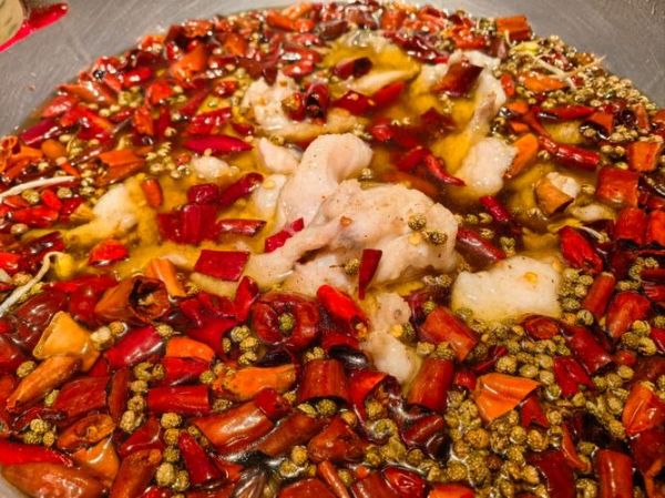 水煮鱼用什么鱼没有刺_哪种鱼最适合做水煮鱼-第3张图片-山城妙识