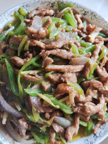 莴苣炒肉丝怎么做好吃_莴苣炒肉丝的家常做法-第1张图片-山城妙识