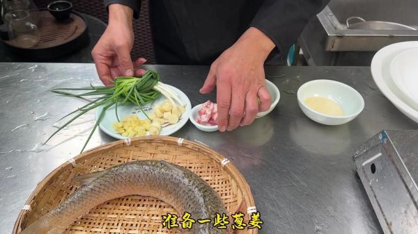 冰冻鲽鱼怎么做好吃_冰冻鲽鱼的家常做法-第1张图片-山城妙识