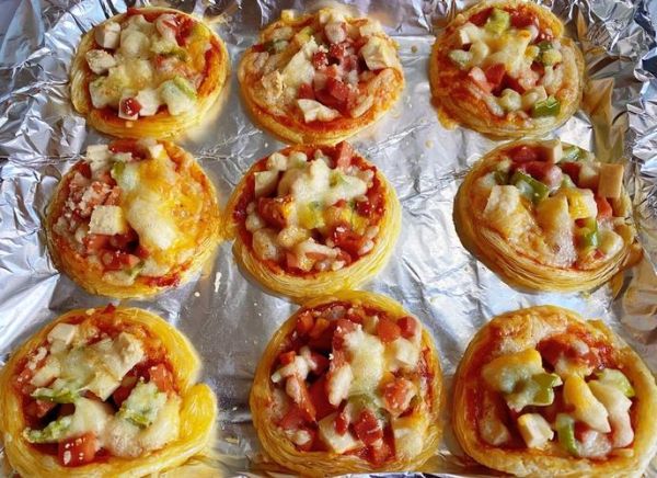 小披萨的做法大全_迷你披萨怎么做好吃-第3张图片-山城妙识 小披萨的做法大全_迷你披萨怎么做好吃-第3张图片-山城妙识