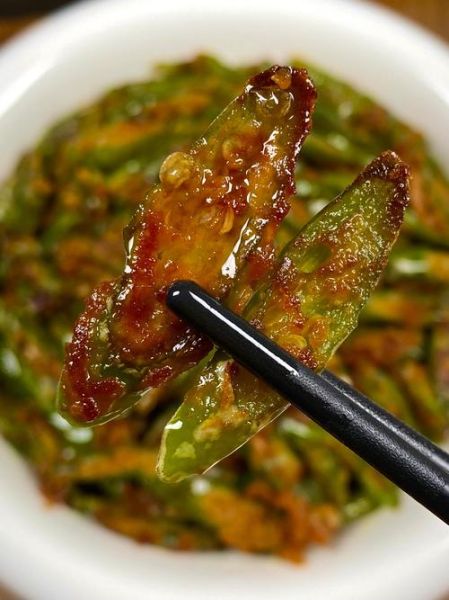 油焖辣椒咸菜怎么做_油焖辣椒咸菜家常做法-第1张图片-山城妙识 油焖辣椒咸菜怎么做_油焖辣椒咸菜家常做法-第1张图片-山城妙识