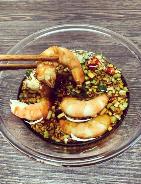 家常蘸虾的汁怎么调_蘸虾汁的做法大全-第1张图片-山城妙识