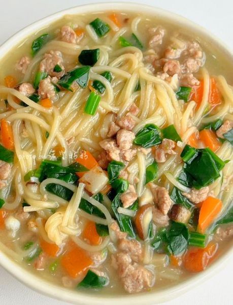 菠菜挂面汤怎么做好吃_菠菜挂面汤的做法大全-第1张图片-山城妙识 菠菜挂面汤怎么做好吃_菠菜挂面汤的做法大全-第1张图片-山城妙识