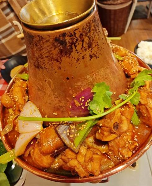 铜锅火锅鸡怎么做_铜锅火锅鸡图片哪里找-第1张图片-山城妙识