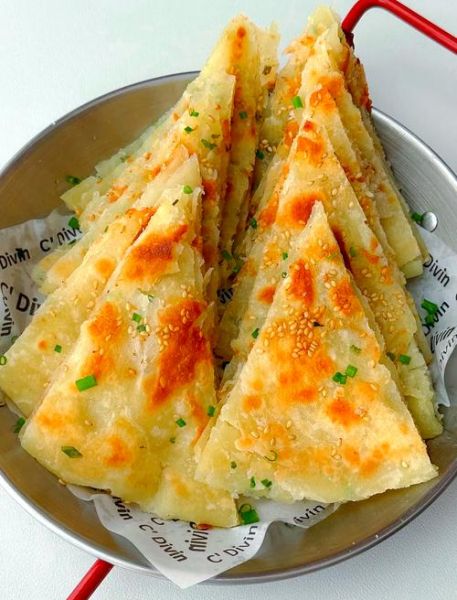 葱油饼的油酥怎样调_油酥比例怎么配-第2张图片-山城妙识