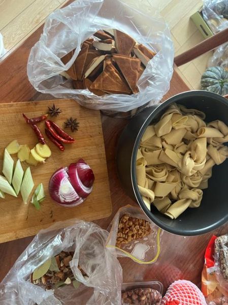 卤豆腐皮怎么做_卤豆腐皮怎么入味-第1张图片-山城妙识 卤豆腐皮怎么做_卤豆腐皮怎么入味-第1张图片-山城妙识