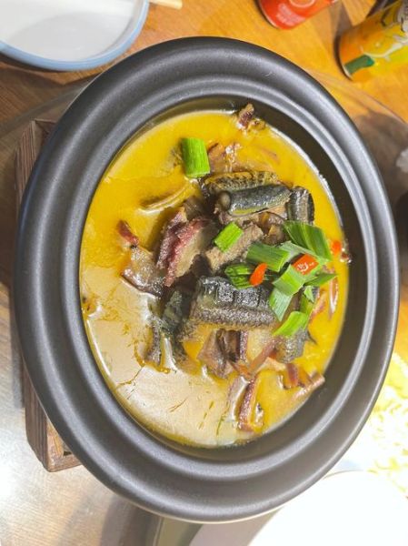 黄鳝炖汤怎么做_黄鳝炖汤的家常做法大全-第2张图片-山城妙识