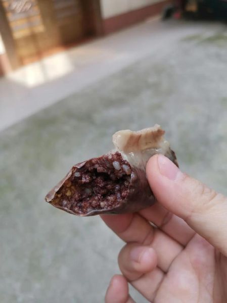 猪血肠怎么做_猪血肠做法大全图解-第1张图片-山城妙识