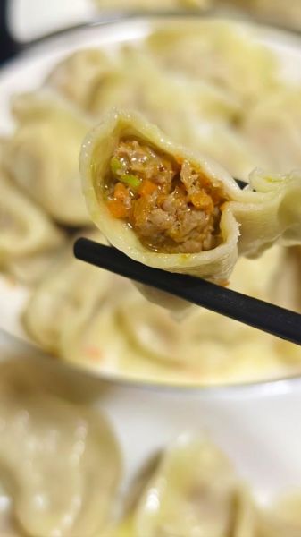 羊肉萝卜馅饺子怎么调馅好吃_羊肉萝卜饺子馅放什么调料-第2张图片-山城妙识 羊肉萝卜馅饺子怎么调馅好吃_羊肉萝卜饺子馅放什么调料-第2张图片-山城妙识