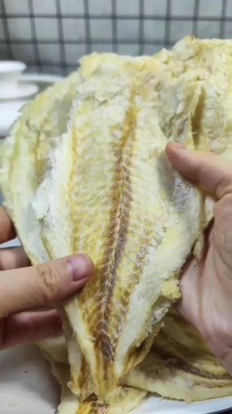 烤鱼片的功效与作用_孕妇能吃吗-第1张图片-山城妙识 烤鱼片的功效与作用_孕妇能吃吗-第1张图片-山城妙识