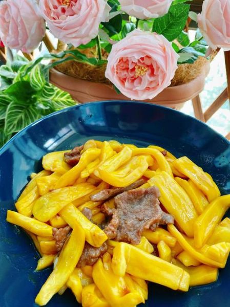 菠萝蜜丝怎么炒好吃_菠萝蜜丝炒什么最香-第3张图片-山城妙识