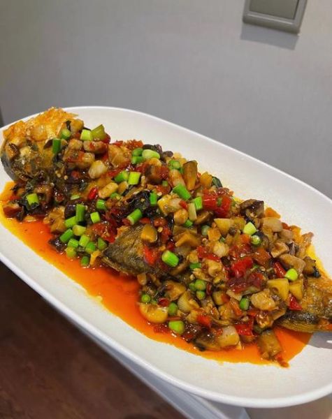 正宗干烧黄鱼怎么做_干烧黄鱼家常做法窍门-第1张图片-山城妙识