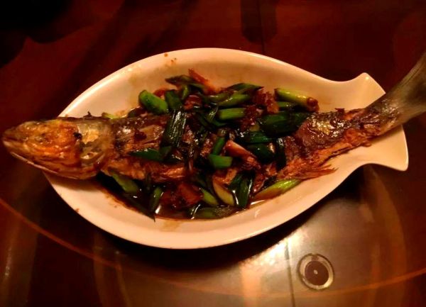 香煎乌头鱼怎么煎不腥_乌头鱼煎之前要不要腌制-第3张图片-山城妙识