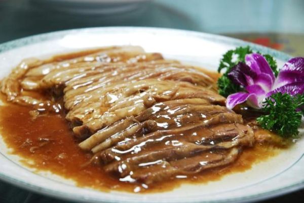 扒肉条最正宗的做法_为什么选肋条肉-第1张图片-山城妙识