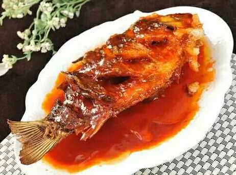 浇汁鱼用什么鱼最好_鲤鱼浇汁鱼怎么做-第3张图片-山城妙识