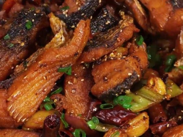 干锅香辣鱼怎么做_干锅香辣鱼用什么鱼最好-第3张图片-山城妙识 干锅香辣鱼怎么做_干锅香辣鱼用什么鱼最好-第3张图片-山城妙识