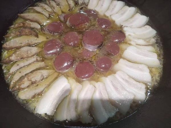 杀猪菜配菜有哪些_杀猪菜怎么搭配好吃-第3张图片-山城妙识 杀猪菜配菜有哪些_杀猪菜怎么搭配好吃-第3张图片-山城妙识