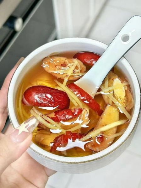 姜枣茶的做法比例是多少_姜枣茶一天喝几次-第2张图片-山城妙识 姜枣茶的做法比例是多少_姜枣茶一天喝几次-第2张图片-山城妙识