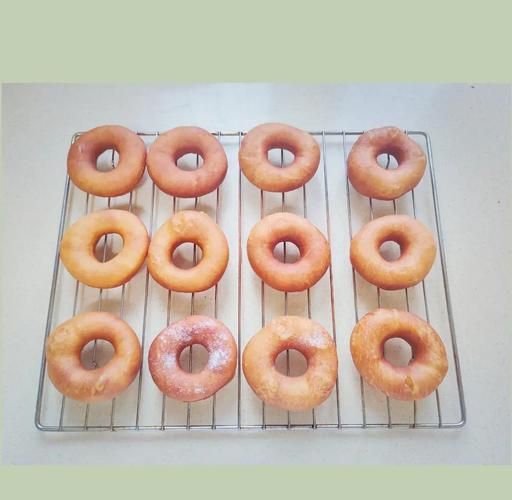 甜甜圈烤箱做法_家庭版零失败步骤-第1张图片-山城妙识 甜甜圈烤箱做法_家庭版零失败步骤-第1张图片-山城妙识