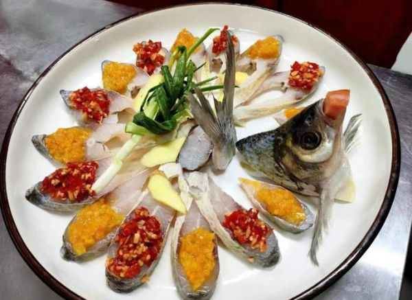 孔雀开屏鱼怎么做_孔雀开屏鱼图片拍摄技巧-第1张图片-山城妙识 孔雀开屏鱼怎么做_孔雀开屏鱼图片拍摄技巧-第1张图片-山城妙识