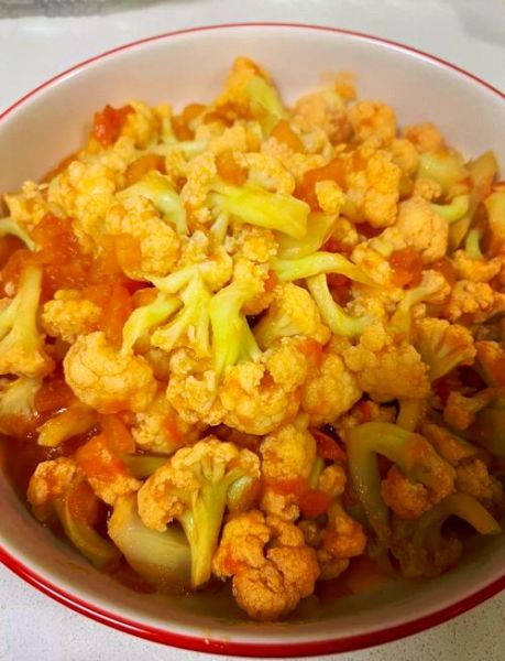 菜花西红柿怎么炒好吃_家常菜花西红柿做法-第1张图片-山城妙识