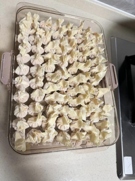 胡萝卜虾仁饺子馅怎么做_胡萝卜虾仁饺子馅的做法大全-第2张图片-山城妙识