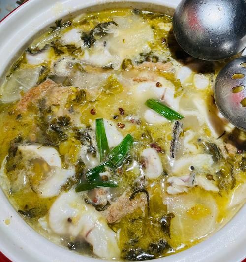 酸菜鱼怎么片鱼片_片鱼片技巧视频-第2张图片-山城妙识