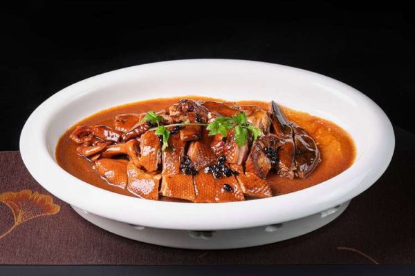 酱油鸭最正宗的做法_怎么做才够味-第2张图片-山城妙识