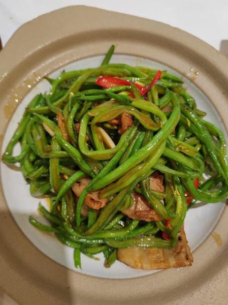 干煸豆角丝怎么做_干煸豆角丝需要焯水吗-第1张图片-山城妙识 干煸豆角丝怎么做_干煸豆角丝需要焯水吗-第1张图片-山城妙识