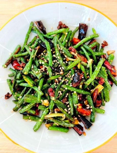 干煸豆角怎么做_干煸豆角的家常做法-第1张图片-山城妙识