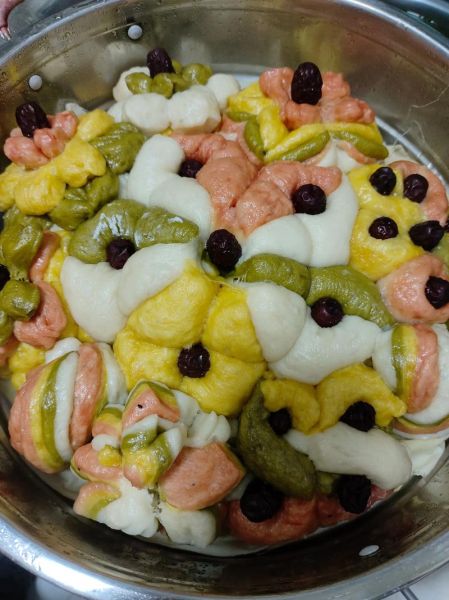 枣花馒头怎么做_枣花馒头做法图大全-第3张图片-山城妙识 枣花馒头怎么做_枣花馒头做法图大全-第3张图片-山城妙识