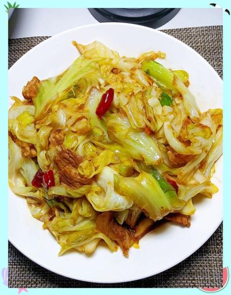肉炒包菜怎么炒好吃_包菜炒肉的家常做法-第3张图片-山城妙识