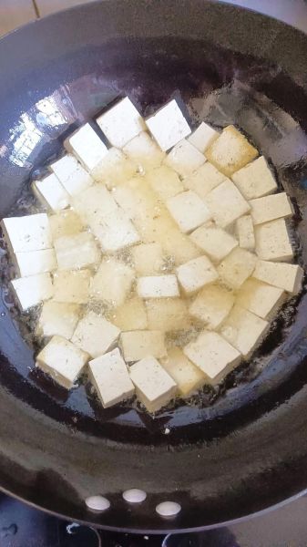 浇汁豆腐怎么做_浇汁豆腐热量高吗-第2张图片-山城妙识