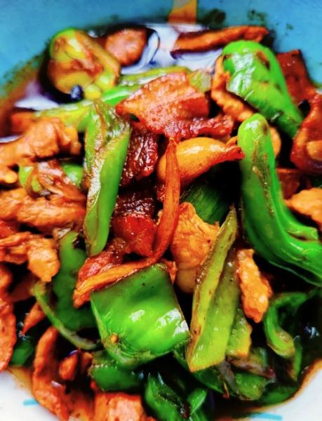 五花肉片怎么炒不柴_炒五花肉片放什么调料-第1张图片-山城妙识