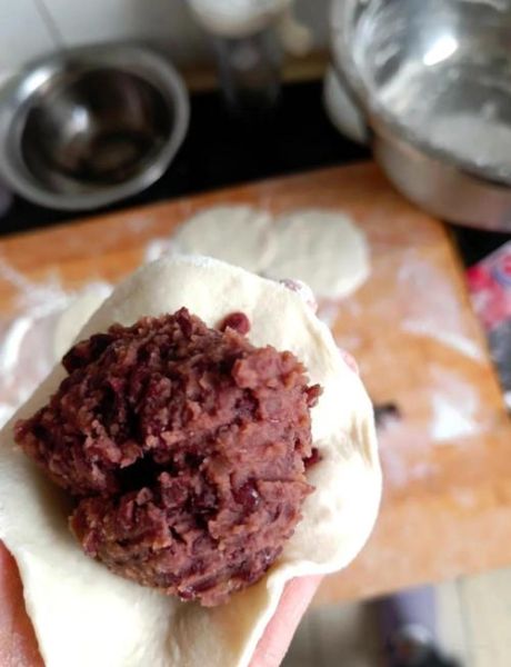 红豆馒头怎么做才松软好吃_红豆馒头为什么发不起来-第1张图片-山城妙识