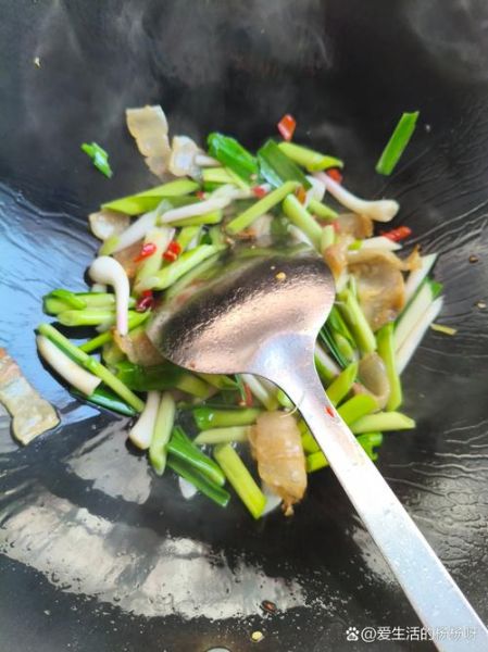 新鲜大蒜苗怎么做好吃_大蒜苗的家常做法-第2张图片-山城妙识 新鲜大蒜苗怎么做好吃_大蒜苗的家常做法-第2张图片-山城妙识