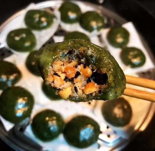 糯米粉艾叶糍粑怎么做_艾草青团详细步骤-第2张图片-山城妙识