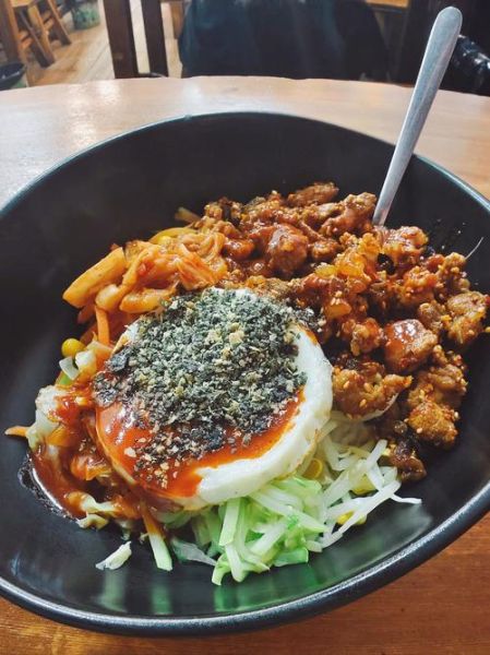 烤肉拌饭拌菜有哪些_怎么搭配最好吃-第2张图片-山城妙识