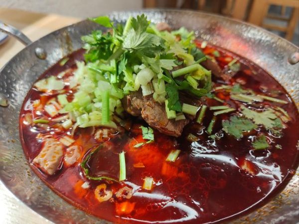 牛肉汤锅的做法_牛肉汤锅的配料有哪些-第2张图片-山城妙识