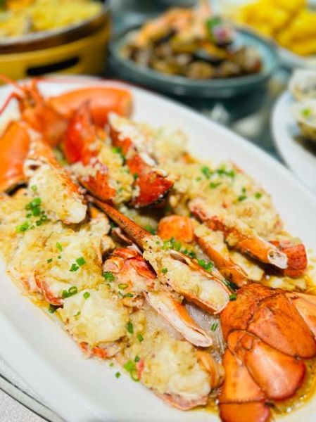 波士顿大龙虾清蒸窍门_清蒸多久才最嫩-第1张图片-山城妙识