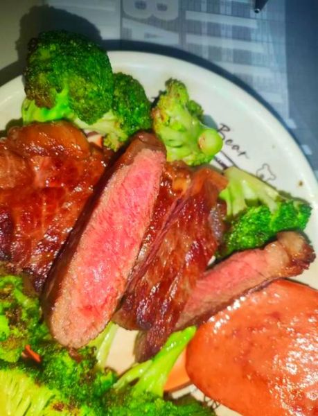 牛排怎么煎才嫩_家庭牛排简单做法-第2张图片-山城妙识