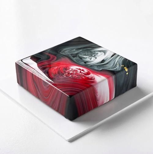 镜面蛋糕怎么做_镜面蛋糕图片欣赏-第1张图片-山城妙识