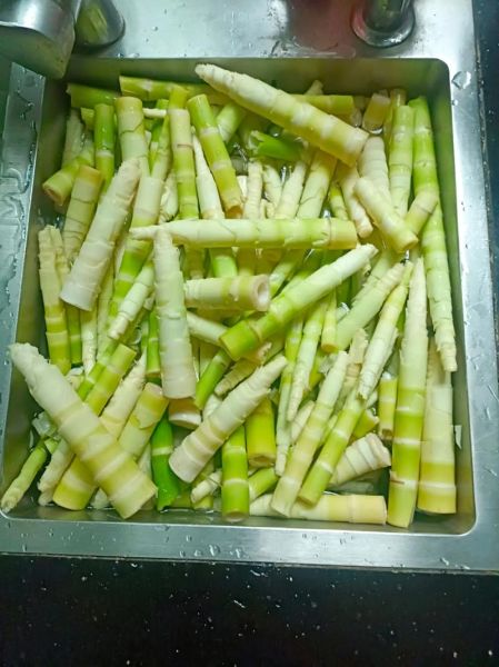 新鲜竹笋怎么腌制_腌竹笋的正确方法-第3张图片-山城妙识