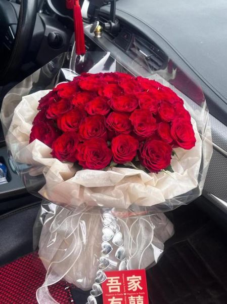 玫瑰花束图片大全大图_如何挑选高清玫瑰图-第2张图片-山城妙识