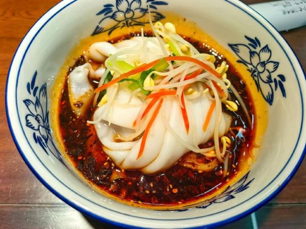 汉中热米皮米浆配比是多少_如何调出正宗口感-第1张图片-山城妙识 汉中热米皮米浆配比是多少_如何调出正宗口感-第1张图片-山城妙识