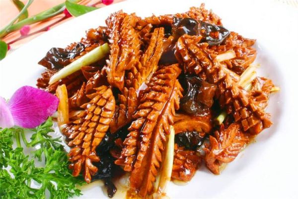 京鲁菜代表菜有哪些_经典鲁菜与京味融合名菜-第3张图片-山城妙识