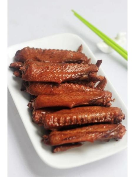 卤鸭翅的家常做法_卤鸭翅怎么做好吃又入味-第1张图片-山城妙识