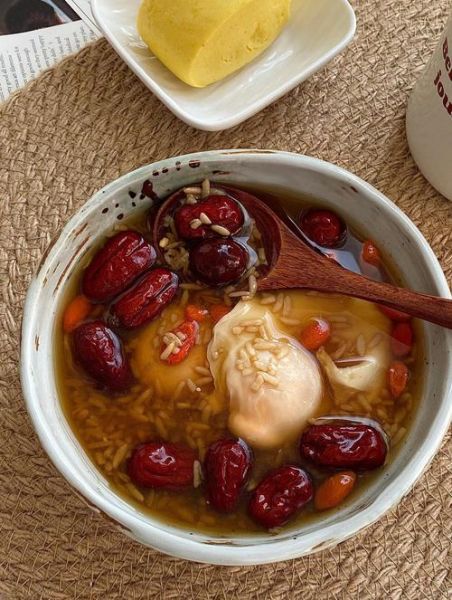 酒酿煮鸡蛋可以天天吃吗_吃了一个月真实体验-第3张图片-山城妙识 酒酿煮鸡蛋可以天天吃吗_吃了一个月真实体验-第3张图片-山城妙识