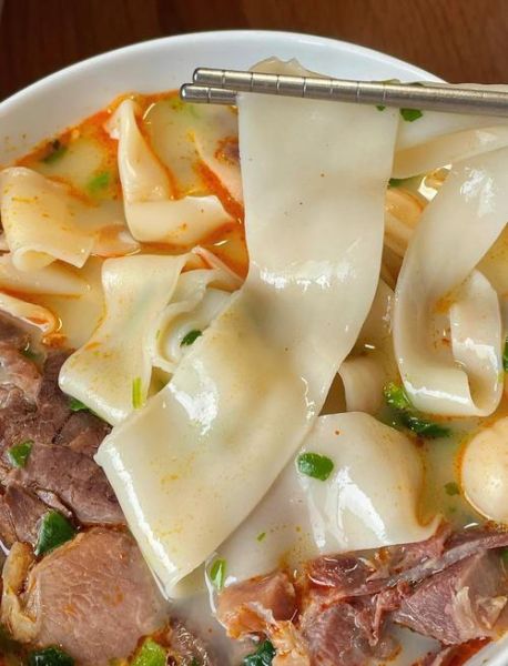 河南美食有哪些特色_河南烩面怎么做才正宗-第1张图片-山城妙识 河南美食有哪些特色_河南烩面怎么做才正宗-第1张图片-山城妙识