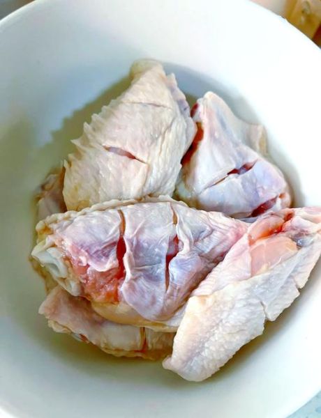 烤箱烤鸡中翅怎么烤_烤箱烤鸡中翅温度时间-第1张图片-山城妙识